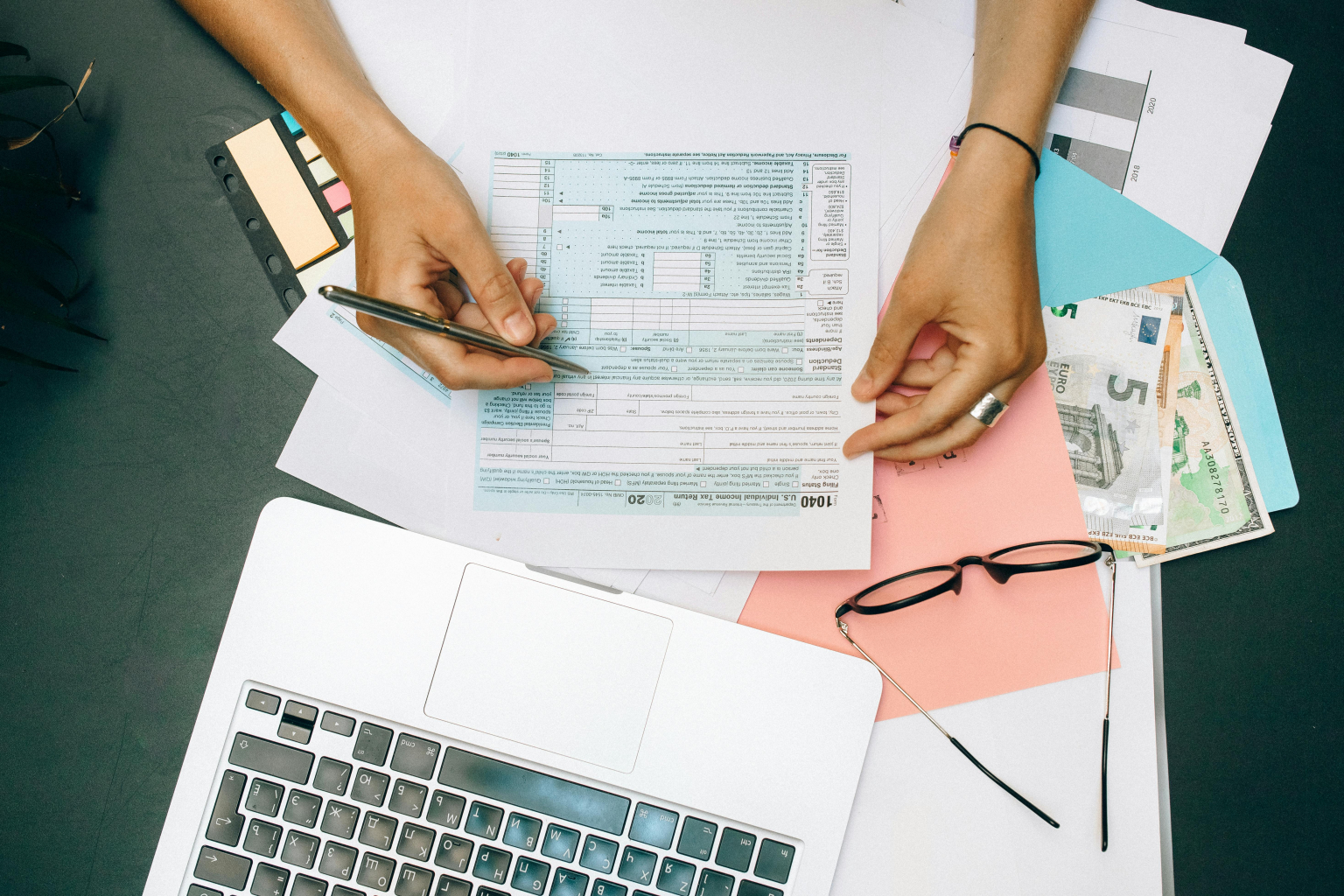 VAT484- Essential Guide for UK Businesses- Adam Accountancy